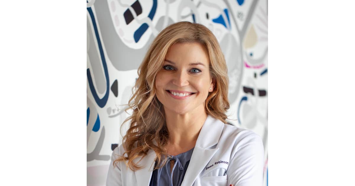 Emma Snowball-Robinson’s Journey from Model to Nurse/Entrepreneur